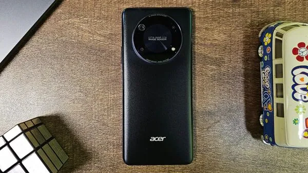 سعر ومواصفات Acer Super ZX Pro | قارن فون